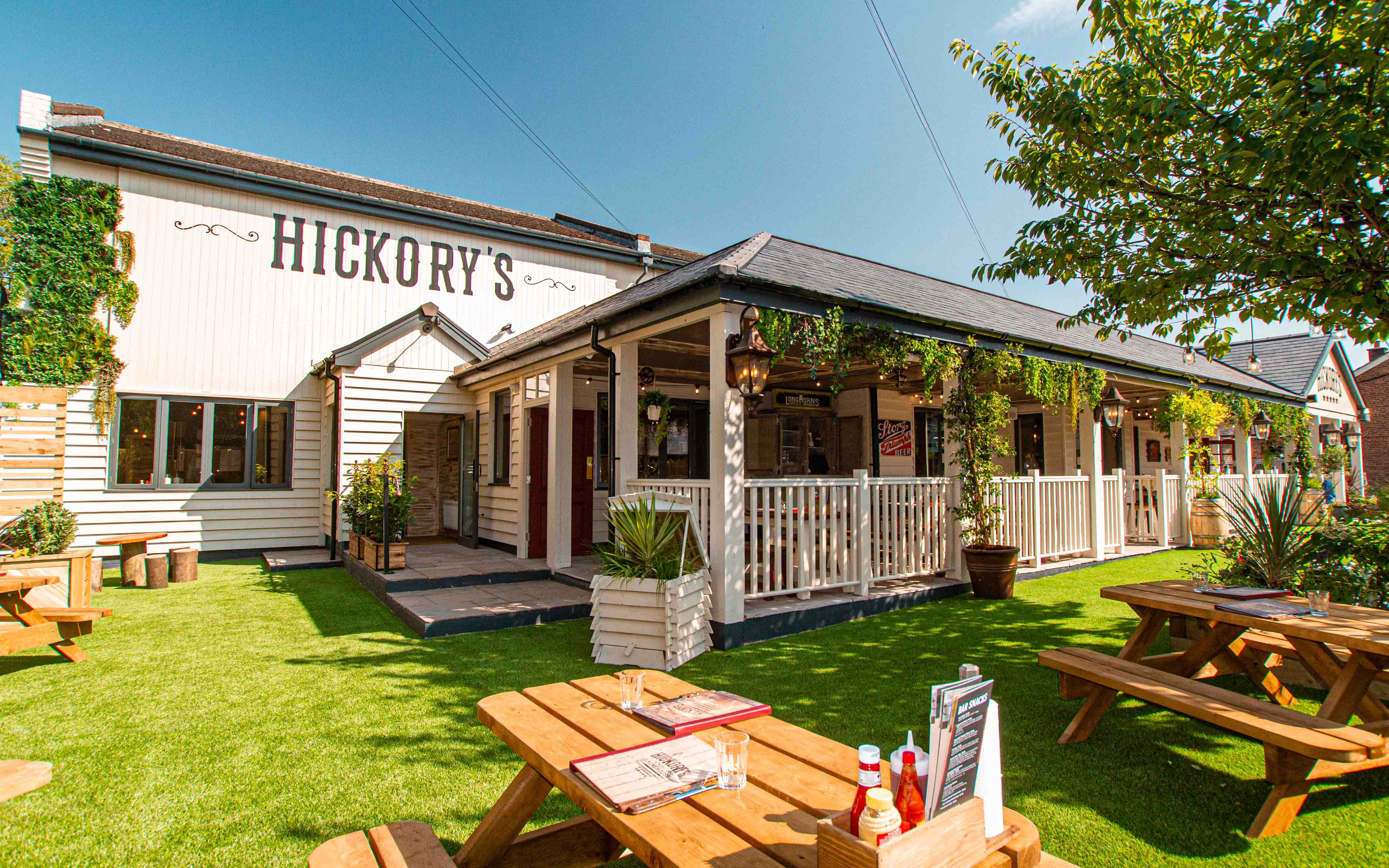 Hickory s Smokehouse